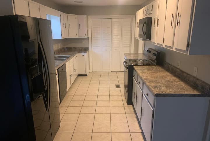 Room For Rent - Greenville, NC