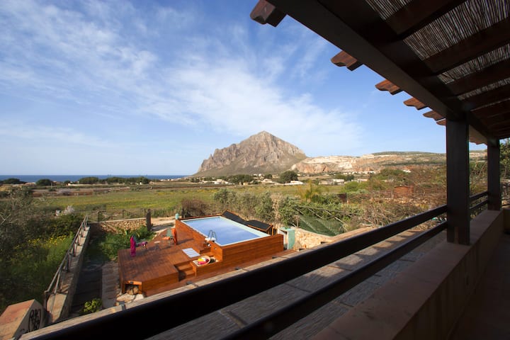 The Panoramic Palace ( Casa Intera/ Whole House ) - Sicilia