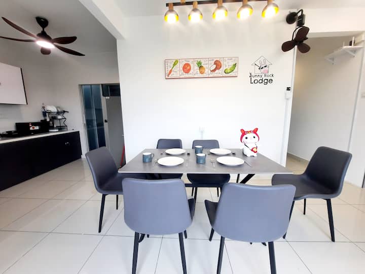 Single Bed/wifi 1gb/ac/android Tv/pool/gym - Kuala Lumpur
