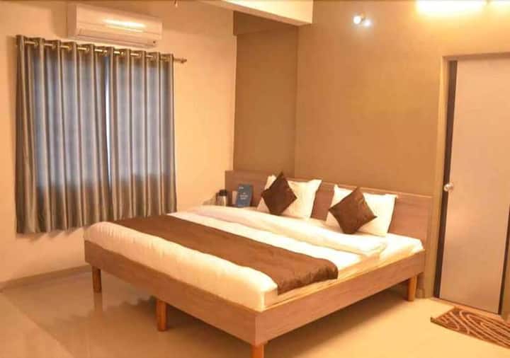 Executive Room In Aurangabad - Aurangabad