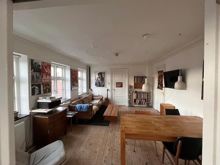 Unique 4 Bedroom Apt In Downtown - Aarhus
