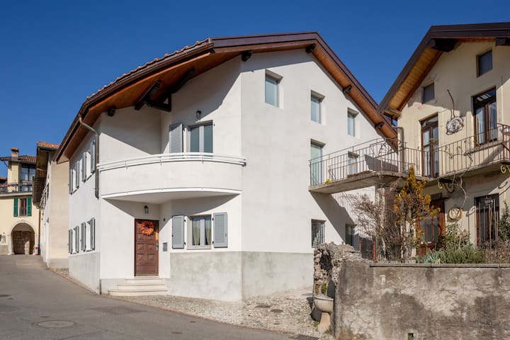 Nuova Casa Vacanza, 4 Posti Letto. - Mendrisio