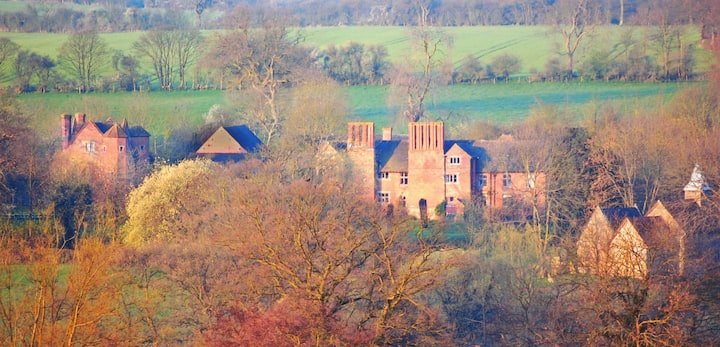 Uptoncressett Estate & Cottages - Bridgnorth