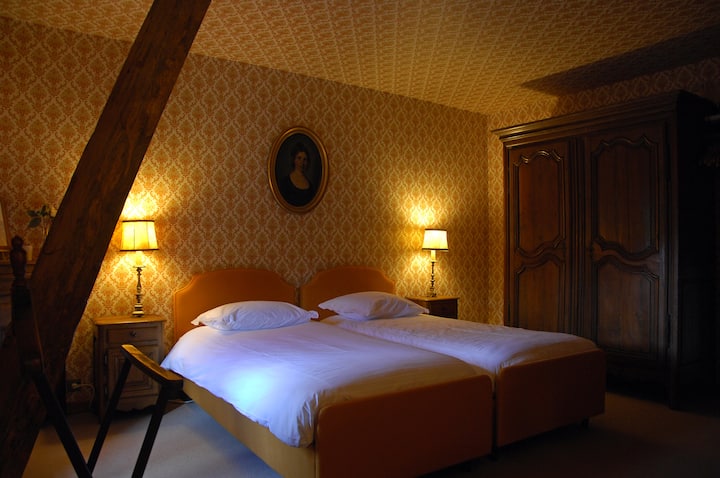 Moulin De Resteigne - Chambre D'hôtes Côté Cour - Wellin