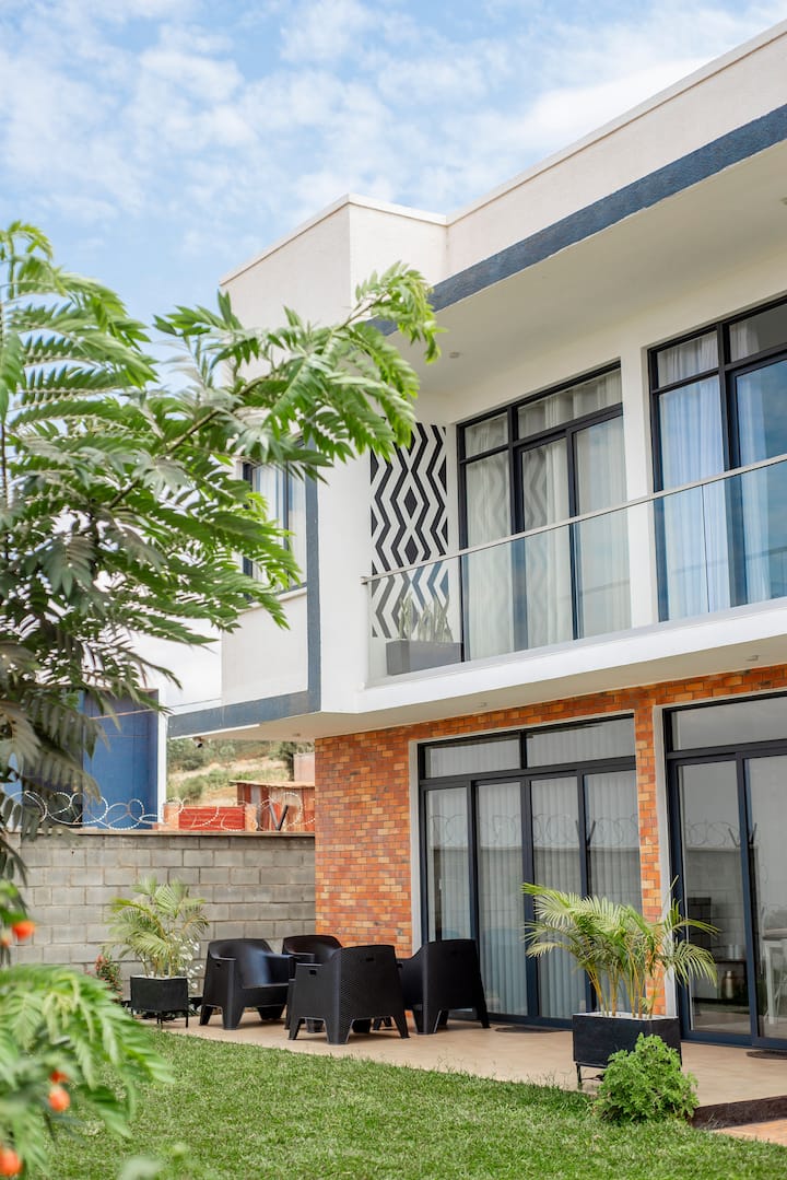 Crystal Luxury Home -