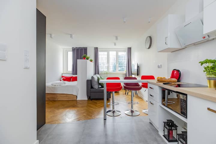 Shortstaypoland ŚLiska (B111) - Varsova
