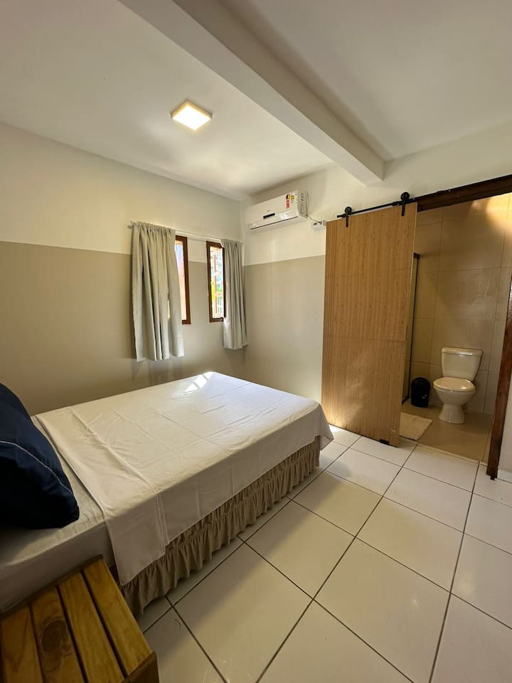 Casa 2 Quartos, Com Piscina Próximo Ao Mar. - Bombinhas