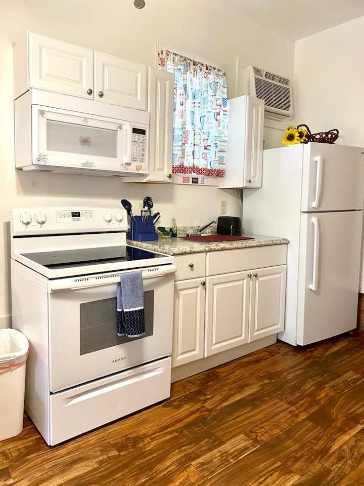 Cozy Fondren Apartment Near Hospitals - Jackson, MS