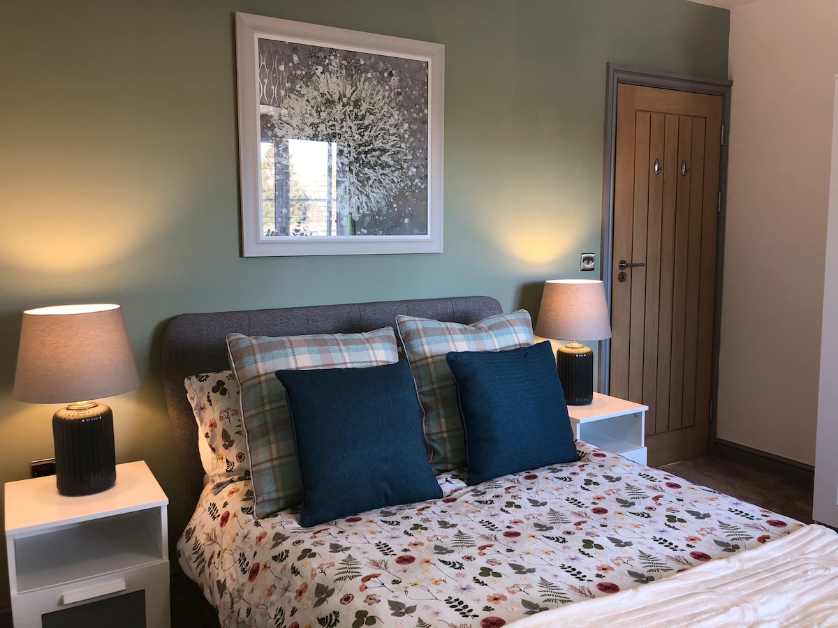 Double en-suite room in beautiful Mid-Wales - Houses for Rent in Powys ...