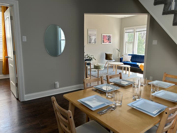 Villa Broms Duplex-logan Square - Loyola - Chicago