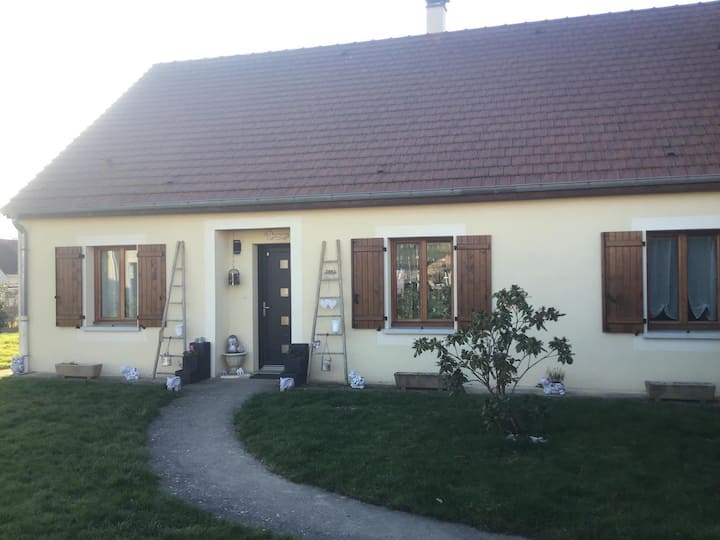 Chambre Privée Dans 1 Pavillon Dans 1 Lotissement - Pouilly-en-Auxois
