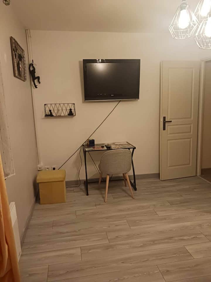 Chambre Privée Dans 1 Pavillon Dans 1 Lotissement - Pouilly-en-Auxois
