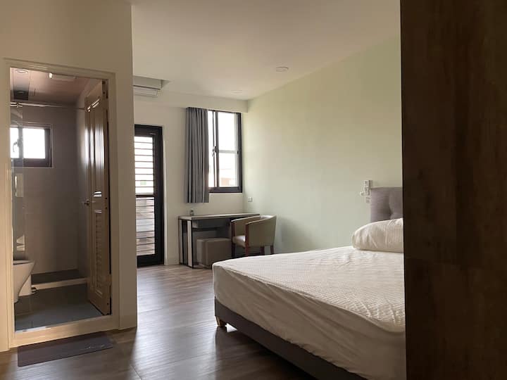 Chiayi Forest Whispers B&b Room B | 清森居-嘉義森活豪宅 房B - 民雄