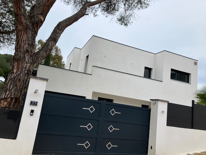 Maison Du Bonheur - Tout Confort - 8 Personnes - Puget-sur-Argens