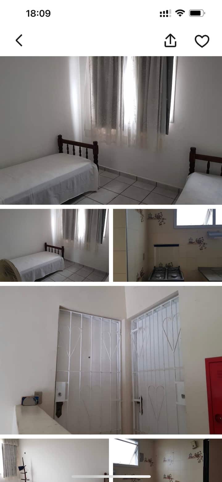 Jacaraípe 3 Q+1q Serviço -Praia - Serra