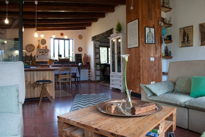 “La Calzata”
Nature, Culture And Relax. - Campofelice di Roccella