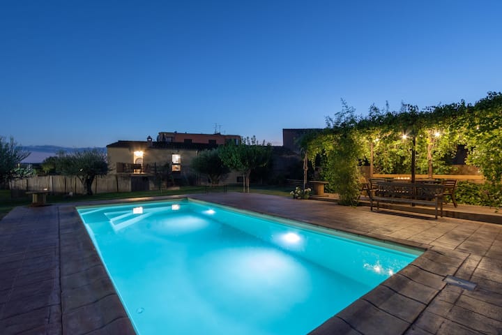 Milenial Immo | B | Masía Con Piscina Empordà - Figueres