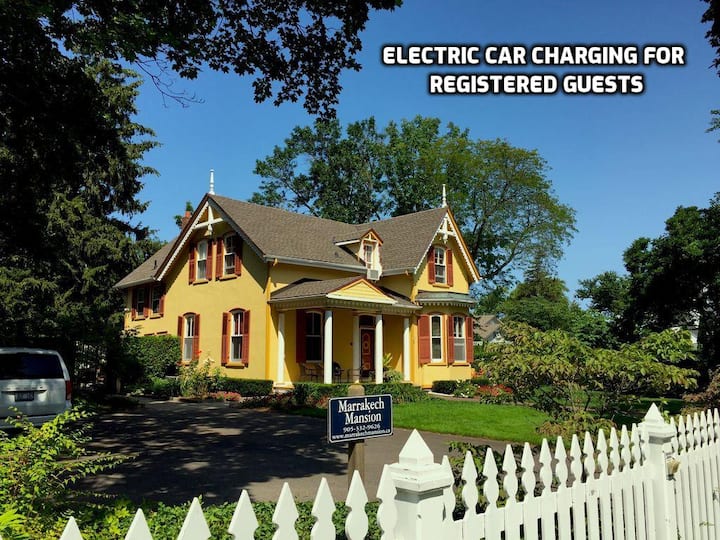 Marrakech Mansion - Youngstown, NY