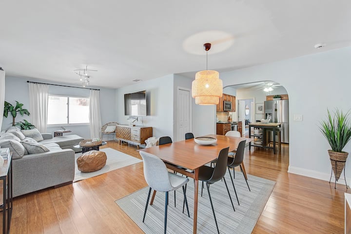 Charming 4 Bedroom Home In The Best Location. - タンパ, FL