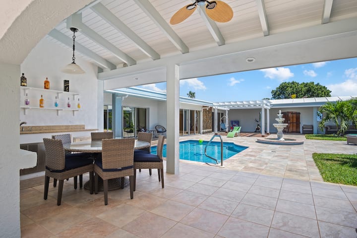 5 Bedroom Villa Great East End Location - Saint Thomas