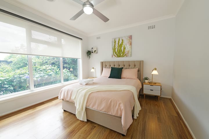 Bayside 4-brm Home Near Mentone Pet-friendly Wi-fi - Mordialloc