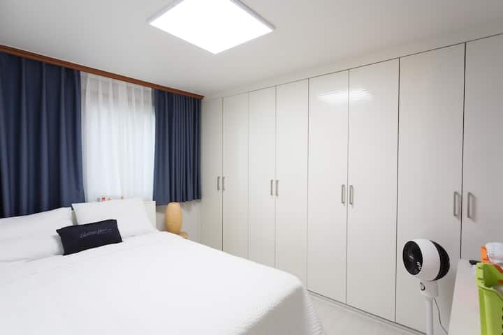 Central Seoul Comfortable House(itaewon, Two Room) - Zuid-Korea