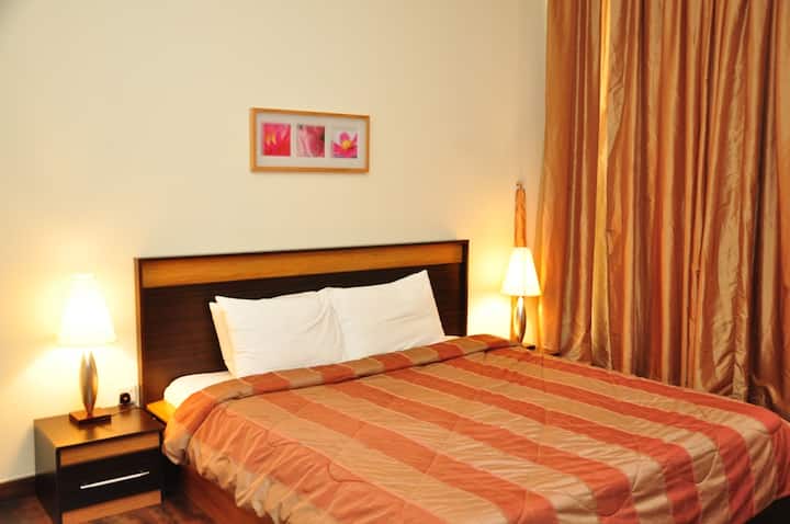 Juffair 3 Bedroom Family Suite - Manama