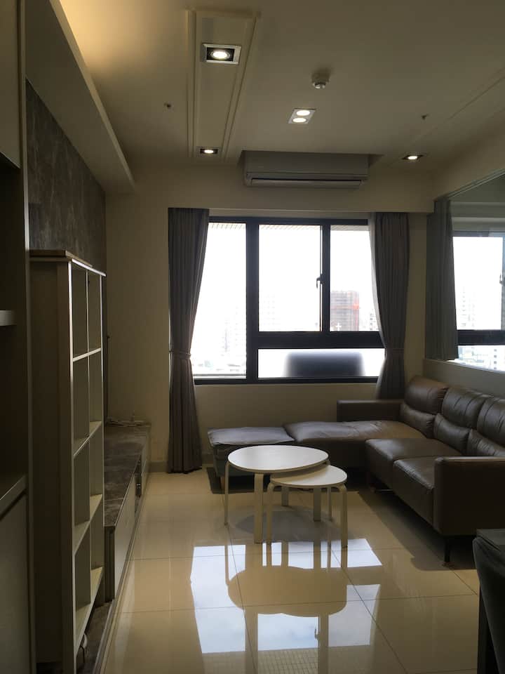 美麗島站新電梯全套公寓-月租型 - Kaohsiung