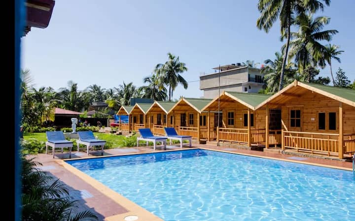 Beach Stay - 5 Ac Cottages With Pool  ! - Goa