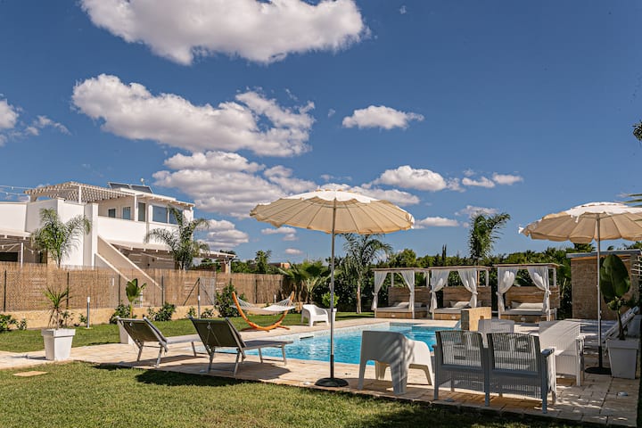 Villa Con Piscina N 1 - Torre San Giovanni