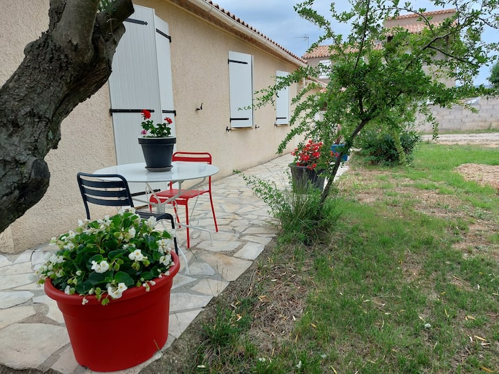 Charmante Maison Avec Piscine Hors Sol - Autignac