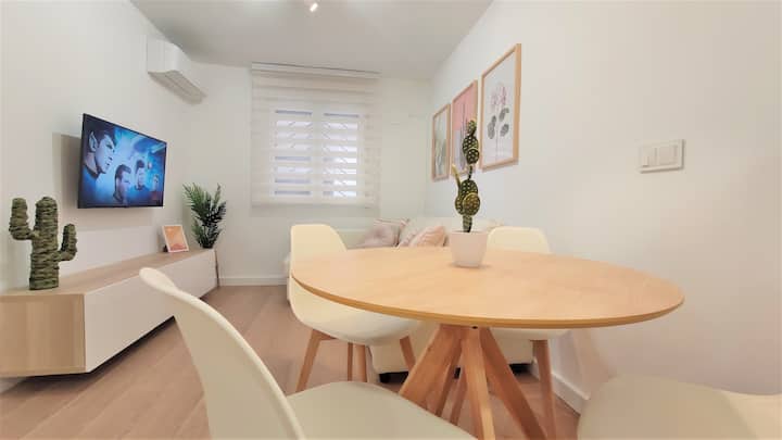 Elena - Charming And Quiet In The City Center - El Palmar