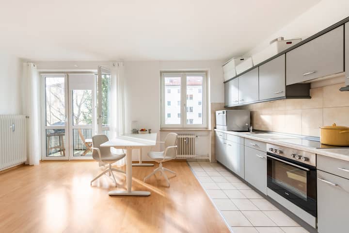 Bright Central 1-room Appartment - 뮌헨
