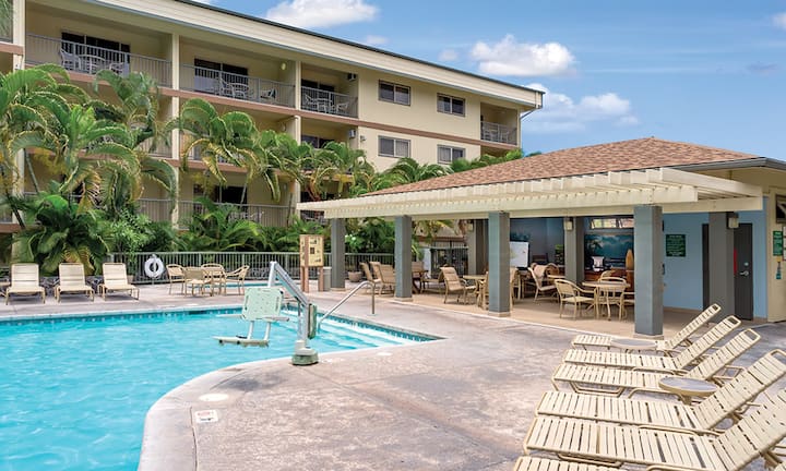 Stunning 2 Bedroom Condo @ Kona! - Kailua-Kona, HI
