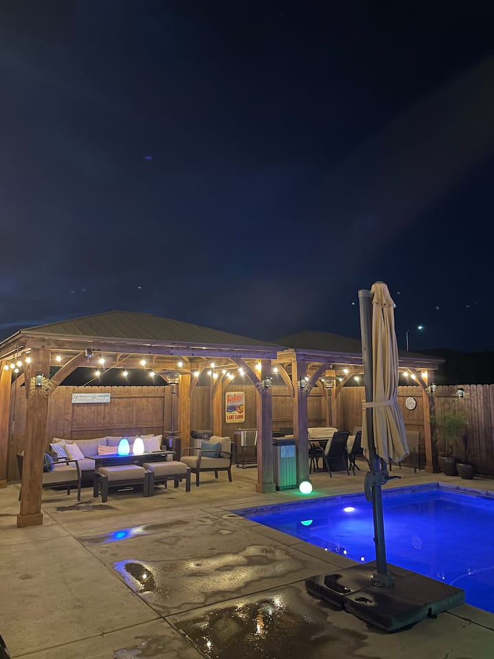 Graduation Weekend Getaway! (6 Beds) - Chico, CA