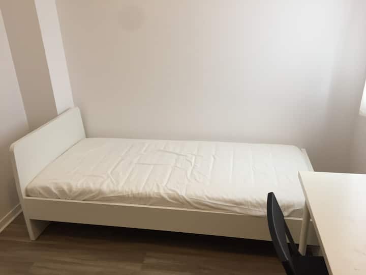 Chambre Individuelle (H1d) - Champigny-sur-Marne