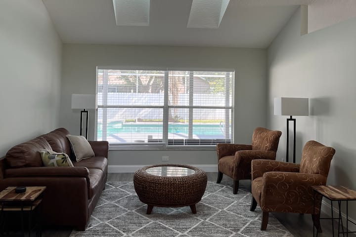 Welcome To Villa Serenity! - Palm Bay, FL