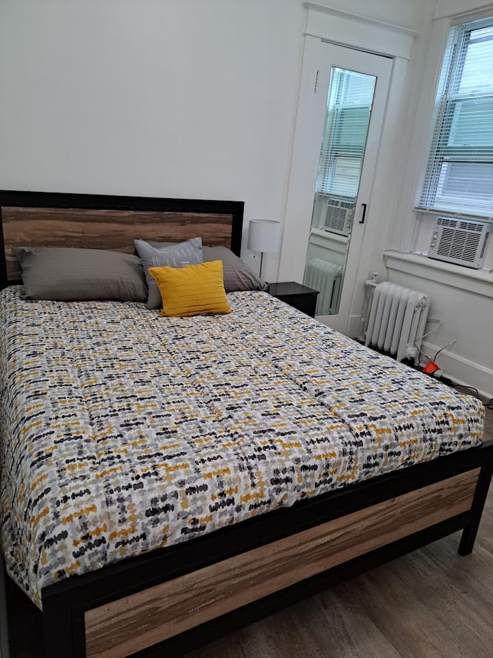 5 Min Walk To Albany Med | Near Washington Park - Albany, NY