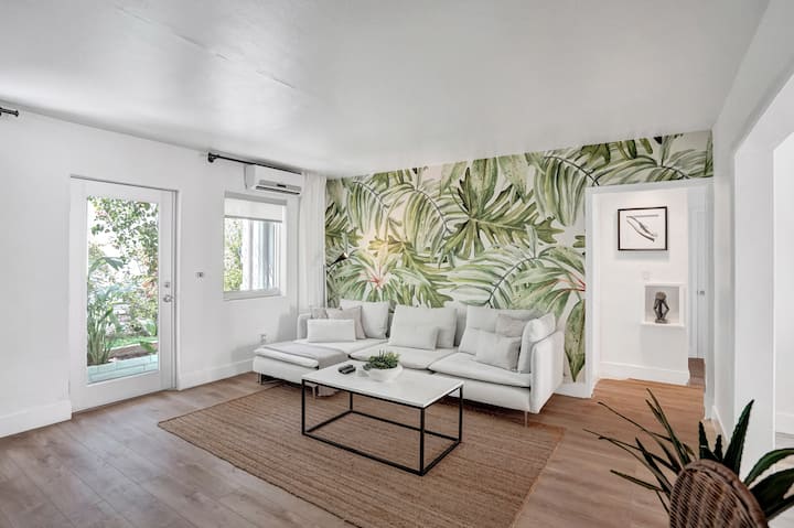 Lincoln Villa Double Suite 4bd / 4ba South Beach - Miami Beach, FL
