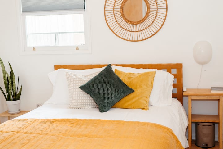 Watts Landing - A City Escape - Portland, OR