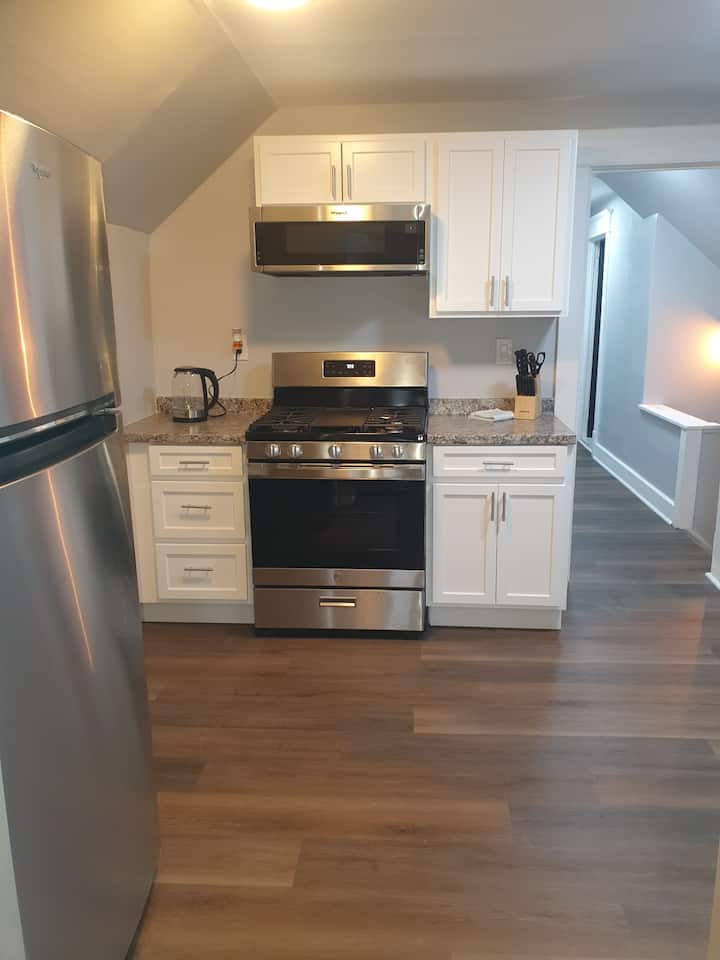 Cozy Loft Two Bedroom Apart - Buffalo, NY