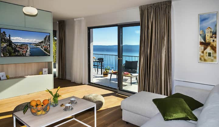 Villa Luxury Dream, Indoor Heated Pool, For 7 - Omiš