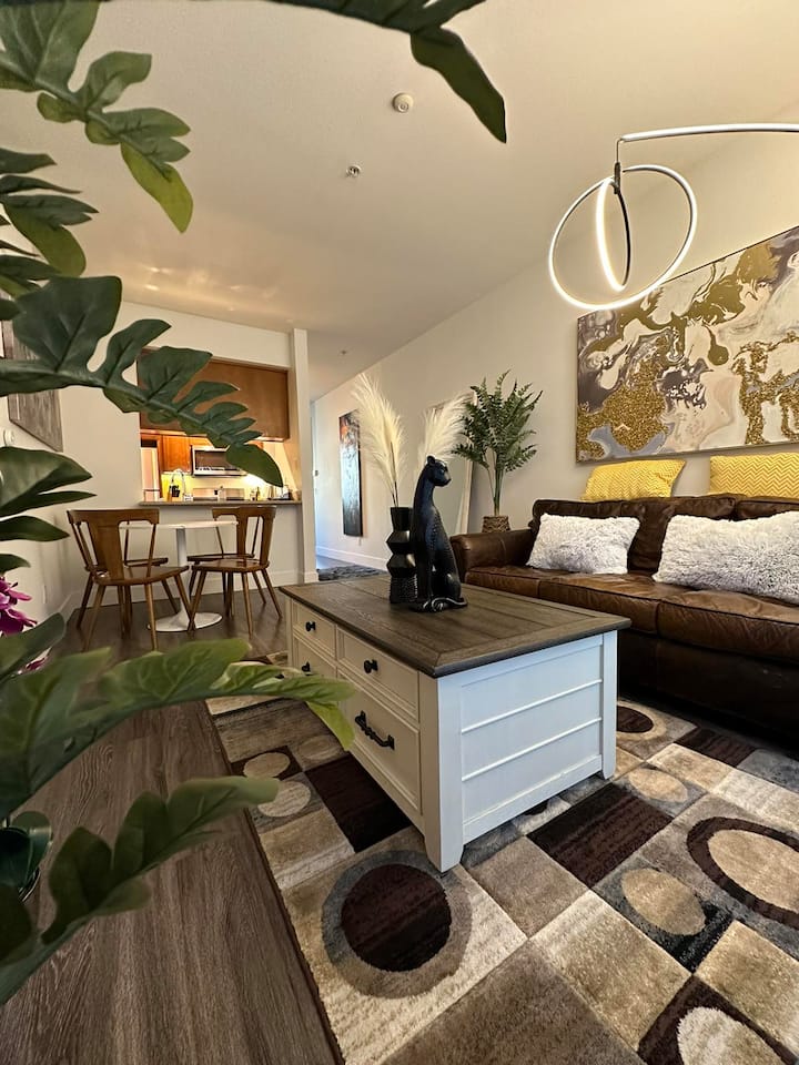 Brand New 2 Bedrooms Apartment - 聖莫尼卡