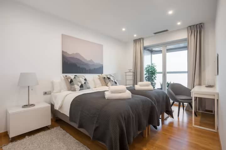 Luxury Fira Mwc 24 Apartment - Castelldefels