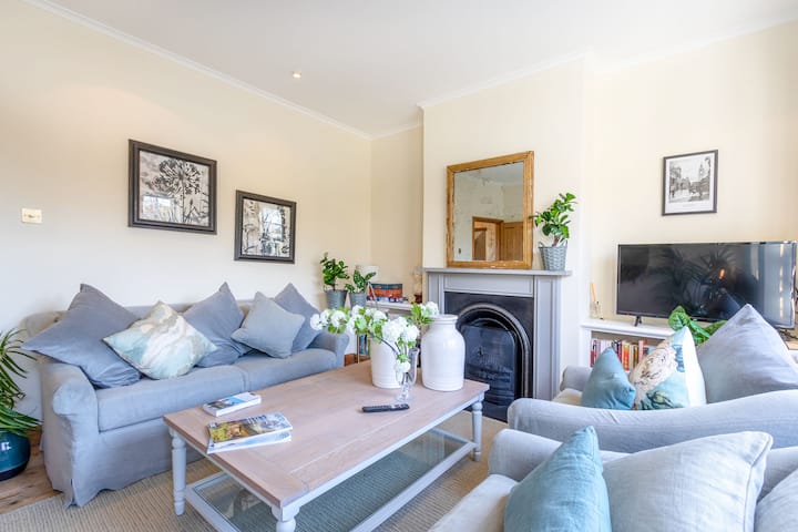 Stylish 3br Escape W Backyard Near Hampstead Heath - Edgware