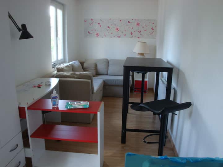 Studio Dans Bernay Pour 2 Pers. - Bernay