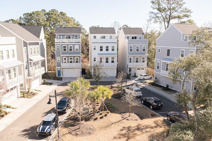 Mount Pleasant Sc Luxury, Shem Creek, - Mount Pleasant, SC