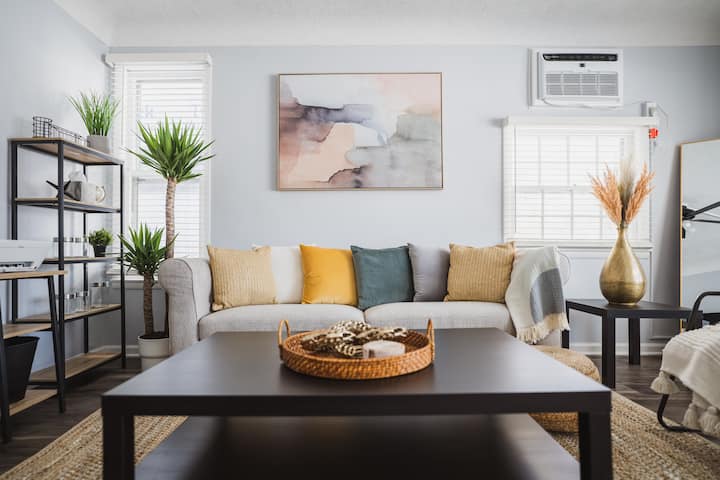 Bespoke Blaisdell - No Cleaning Fee - Minneapolis