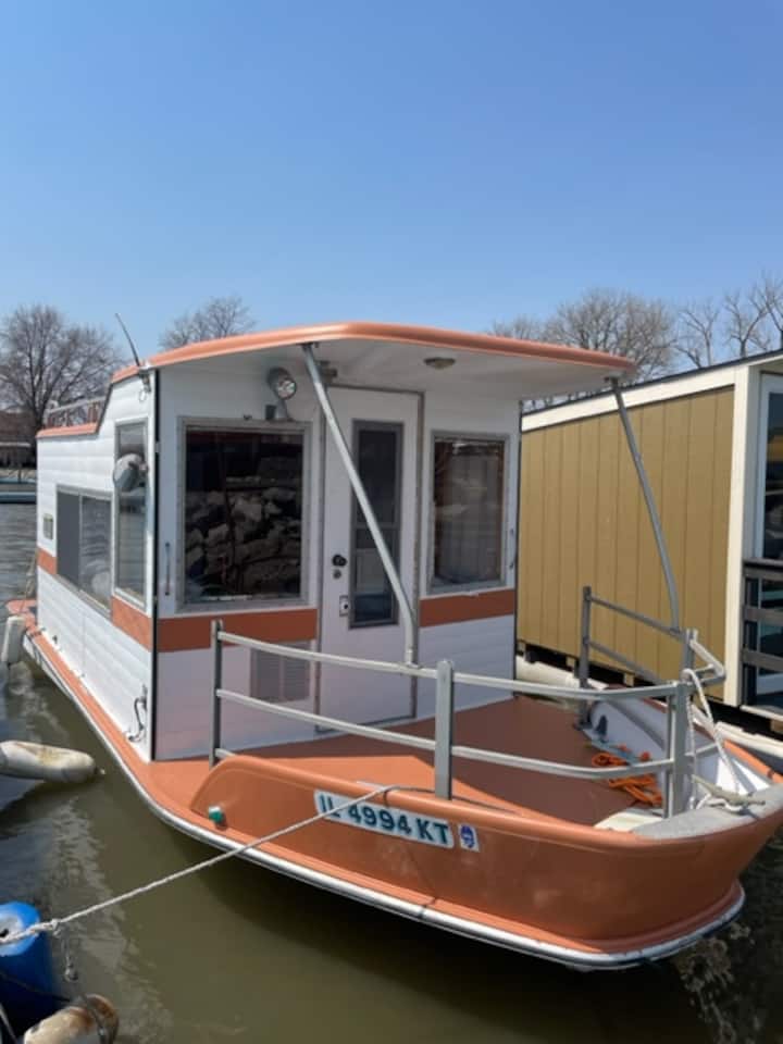 8 Best Houseboats For Rent In Ohio, USA - Updated 2025 | Trip101