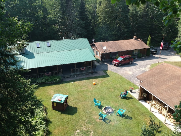 Log Cabin & Guest House With Snowmobile Trails! - Cheboygan, MI